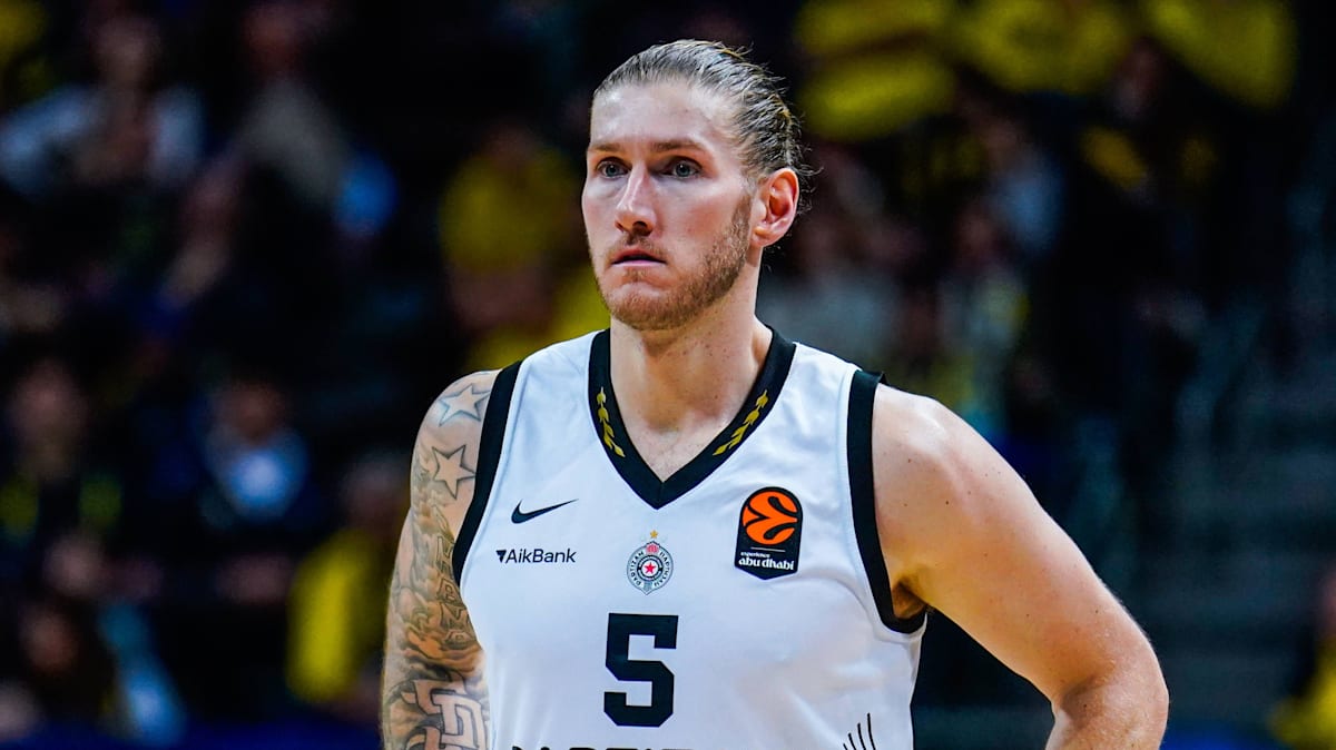 Trio von Partizan Belgrad um Nationalspieler Osetkowski aus Dubai ...