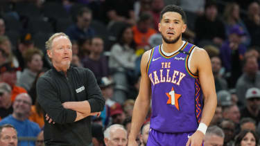 NBA: "Zerrüttetes Verhältnis" zu Booker und Führungsprobleme ...