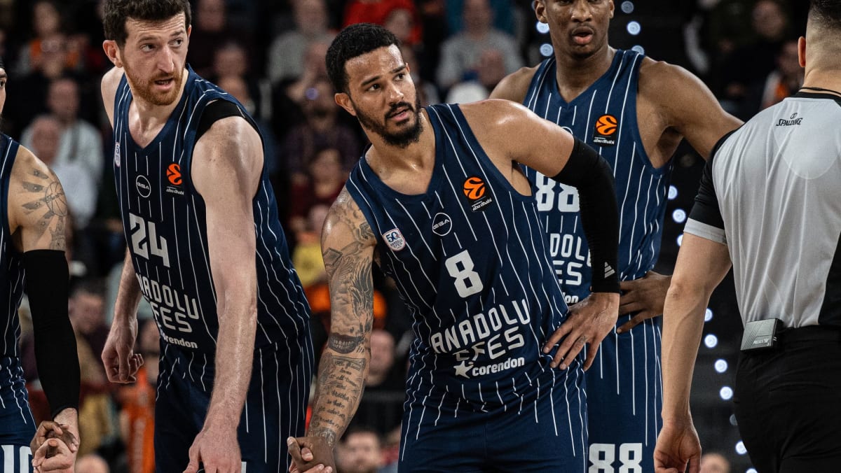 EuroLeague - Weiler-Babbs Efes rutscht auf Rang 19 ab - Maodo Lo und ...