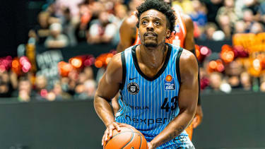 BBL - Nach Vertragsauflösung in Hamburg: Reed unterschreibt in ...