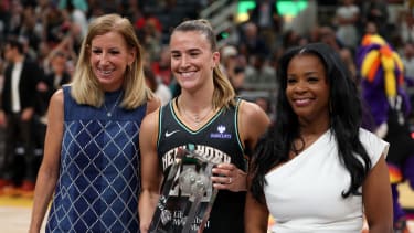 WNBA - Sabrina Ionescu gewinnt erneut den Three Point Contest ...